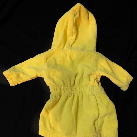 Carter's | Bath, Skin & Hair | Carters Baby Yellow Ducky Tie Robe 9 ...